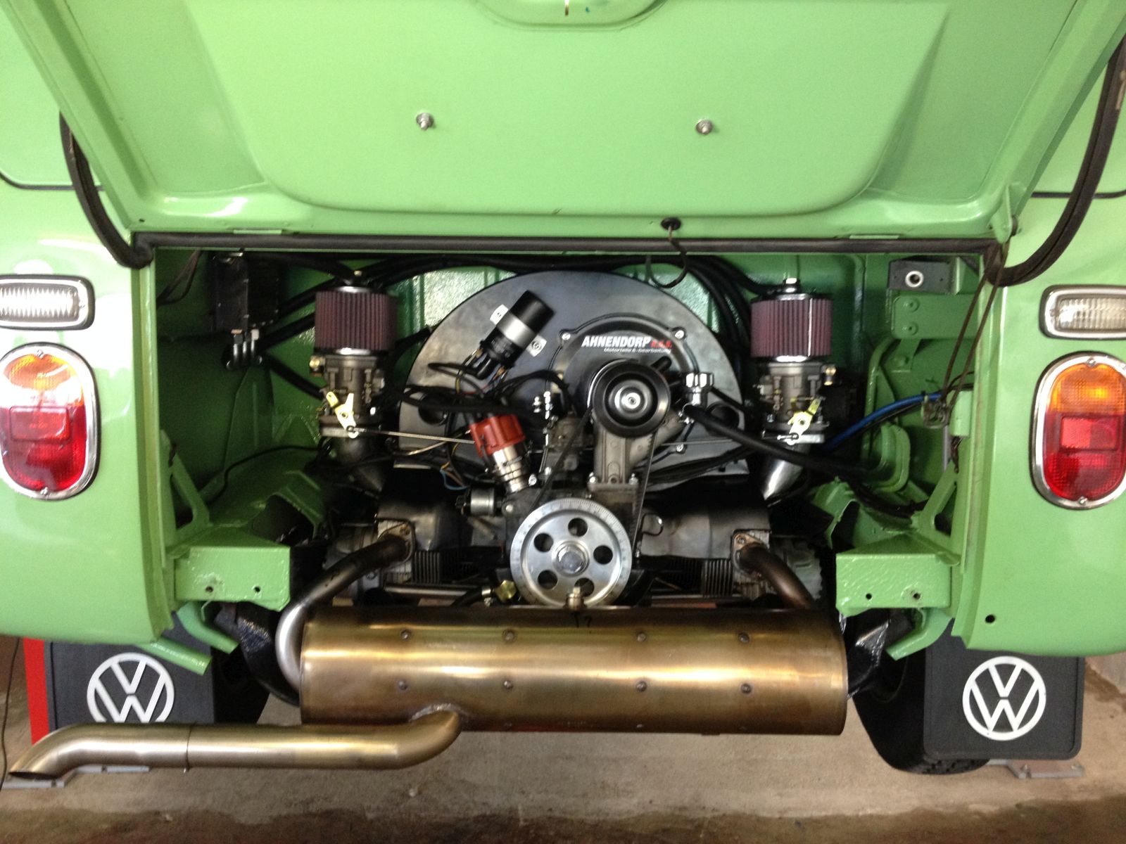 Ahnendorp B.A.S. - Ahnendorp Bus T2 Auspuff mit gleichen Rohrlängen Für ...